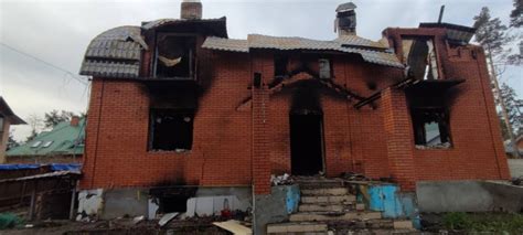 В Ірпені демонтували залишки зруйнованих росіянами будинків