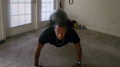 Day 8 Of 30 100 Push Ups Challenge Youtube