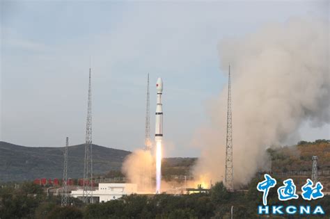 中國成功發射試驗十六號ab星和試驗十七號衛星 圖集 香港中通社