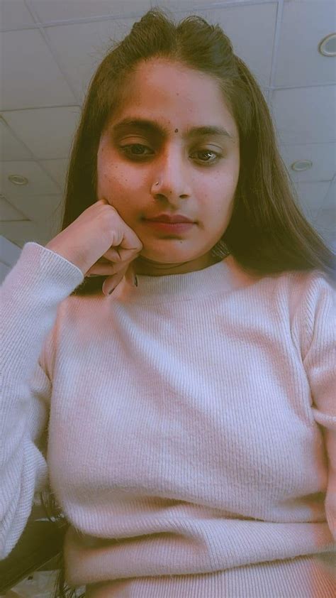 Hire Shalu Saini For Your Business Promotion