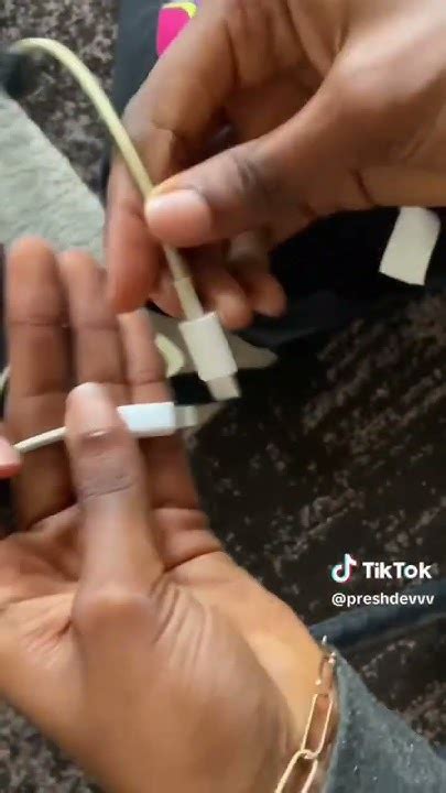 Whats In My Bag As A Web Developer Preshdevv Whatisinmybag Webdevwebdeveloper Youtube