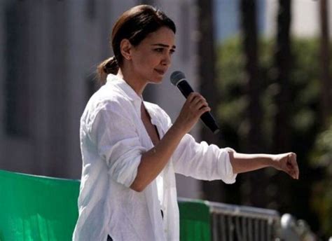 نازنین بنیادی کیست؟ واکنش‌ها به شهرت ناگهانی یک بازیگر ایرانی