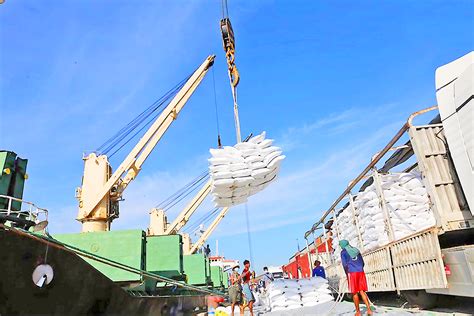 ယခုဘဏ္ဍာနှစ်တွင် ပြည်ပသို့ ဆန်တန်ချိန်နှစ်သန်းကျော်တင်ပို့ပြီး အမေရိကန်ဒေါ်လာ သန်း ၁၁၀၀ ခန့်ရရ