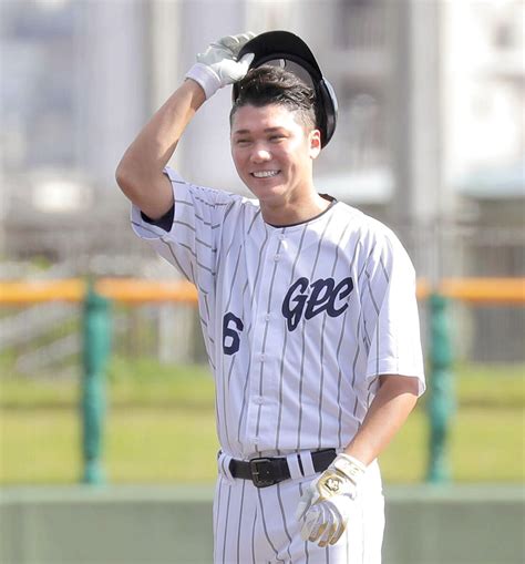 スポーツ報知 巨人取材班 On Twitter 坂本勇人 、サヨナラ好機で中飛 レジェンド軍団に頭を下げる「僕のせいで負けたので、皆さん