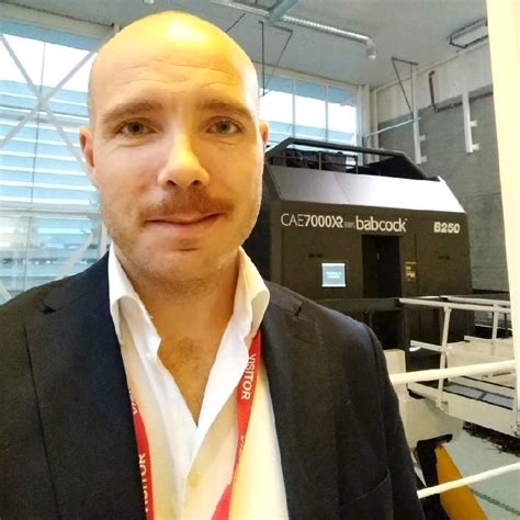 Emil Englund Airline Pilot F O Braathens Linkedin