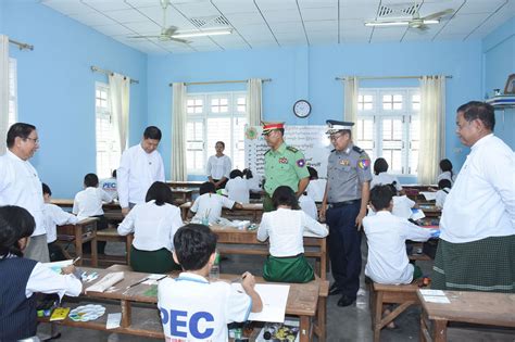 မန္တလေးတိုင်းဒေသကြီးအစိုးရအဖွဲ့ဝန်ကြီးချုပ် ဦးမျိုးအောင် အခြေခံပညာ အထက်တန်း၊ အလယ်တန်းနှင့် မူလတန