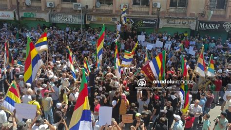 مظاهرات ضد نظام الأسد في 7 محافظات سورية Anadolu Ajansı