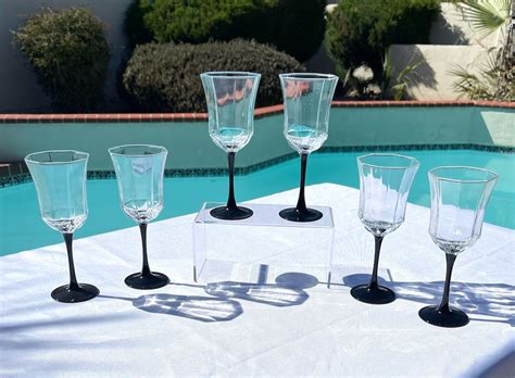 Luminarc Octime Black Stem Wine Glasses France Set Of 2 8 Oz Glassware