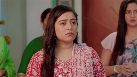Watch Premachi Goshta Episode 381 On Jiohotstar