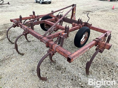 White 458 3 Pt Chisel Plow Agriculture Bigiron White 458 3 Pt Chisel Plow Agriculture Bigiron