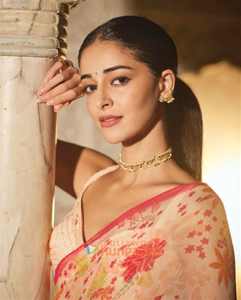 Ananya Panday Photos Images Hd Wallpapers Ananya Panday Hd Images