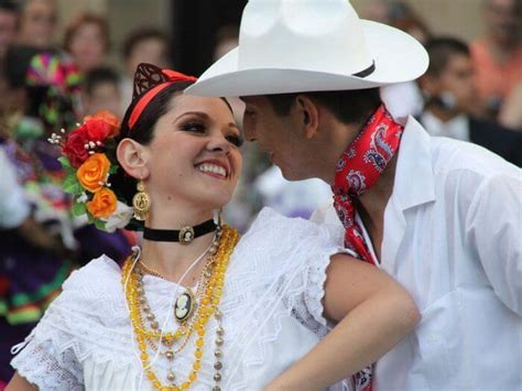 10 Traditional Mexican Dance Styles Storylearning