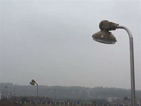 Installation Picture Of Explosion Proof Light Product Image