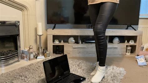 Dell Laptop Boot Crush In 4k Inflatable Fetish Girl Clips4sale