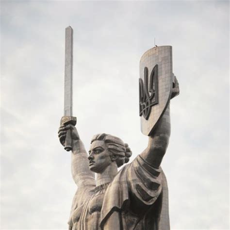 Національний музей історії України у Другій світовій війні Офіційна стор Національний