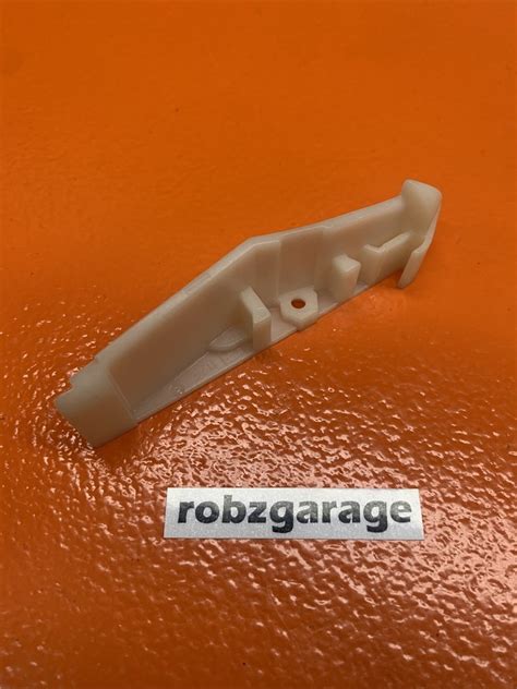 Genuine Oem Stihl Chip Guard Deflector 1125 656 1505 024 026 028 034