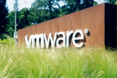 Vmware Pushes For Multi Cloud Strategy With Cross Cloud Services Techzine Global