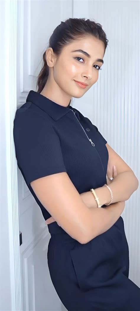 Pooja Hegde Photoshoot R Poojahegde