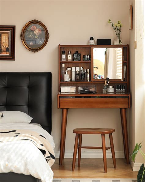 건강한 원목가구 예스우드 아름다움이 완성되는 공간 레이든 드 패리스 플립 원목 화장대 당신의 일상이 더욱 특별해질 수 있도록 당신의 일상을 함께 하는 공간이 되어