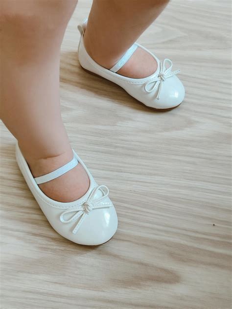 Anime Girl Feet Photos Download The Best Free Anime Girl Feet Stock