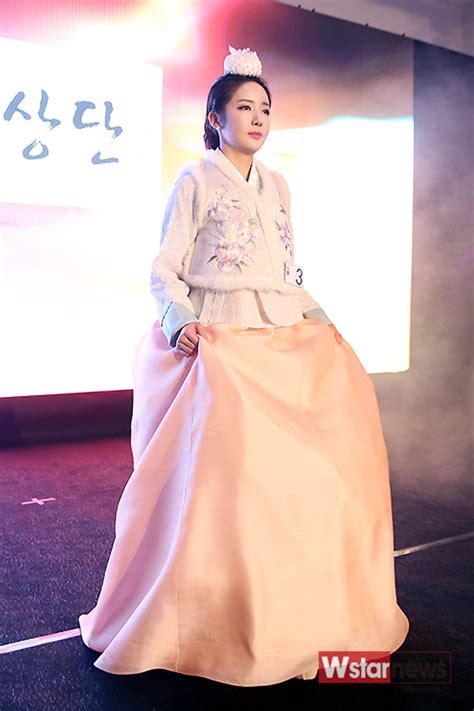 [포토] 더 브라이드 어워즈 2015 미스 Lbma Star 강혜진 진주상단 한복패션쇼