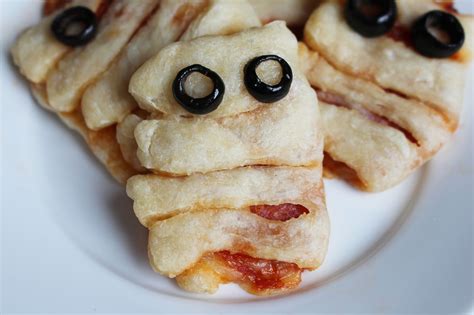 Kylees Kitchen Mummy Pepperoni Pizza Bites