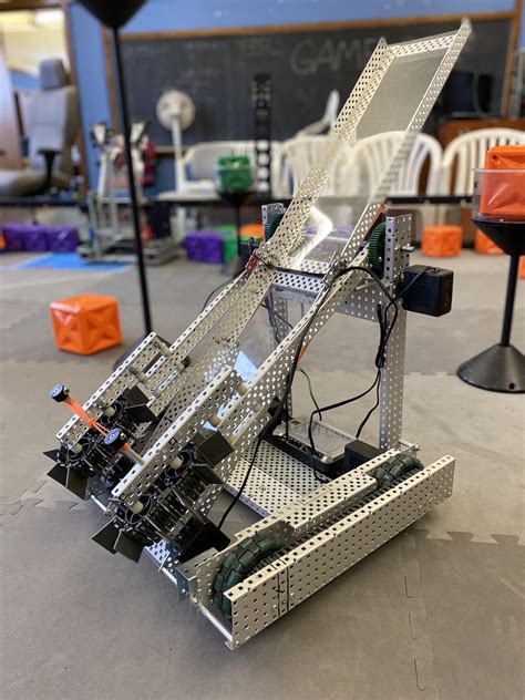 My VEX V Competition Robot R MachinePorn