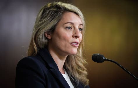 [opinion] Mélanie Joly Reprend La Main En Politique étrangère Le Devoir