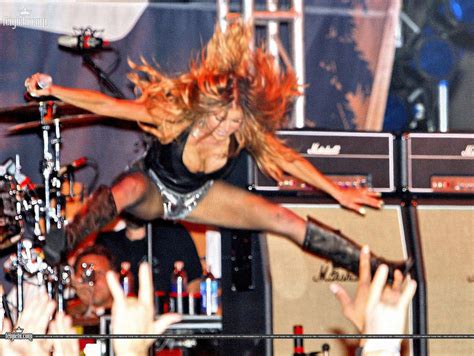 Stacy Ferguson Exposing Fucking Sexy Body And Hot Ass On Stage Porn