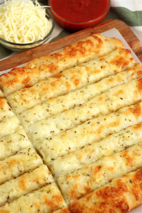 Homemade Cheesy Breadsticks Bitz And Giggles