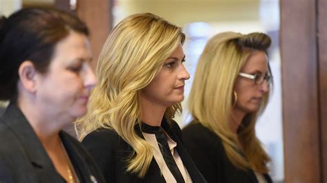 Erin Andrews Settles Peephole Lawsuit Against Hotel Owner Sports