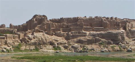 Bazar Lashkari La Cámara Del Cerebro