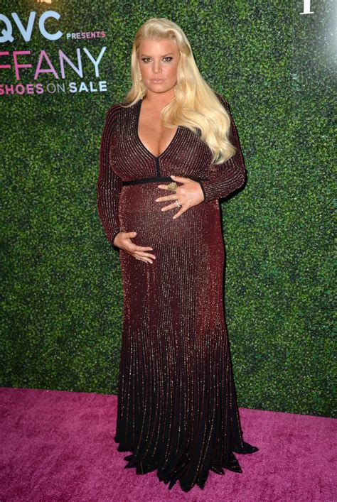 13 Celebrities Tell Their Pregnancy Stories Behind Their Smile