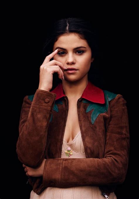 Selena Gomez Photoshoot For Instyle Magazine January 2016 • Celebmafia