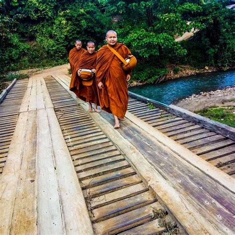 ชาติที่เป็นคนแล้ว ดีชั่วประดับใจ ผญาธรรม วรรณกรรมอีสาน