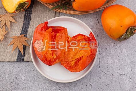 대봉 감 대봉감 홍시 과일 사진 이미지 일러스트 캘리그라피 Natsu U작가