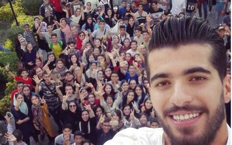 پاسخ سعید عزت اللهی به خواستگاری یک دختر جوان