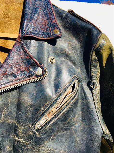 Pin By Sidney Shaw On Rocknroll Dapper Mens Fashion Leather Jacket Men Style Custom Leather