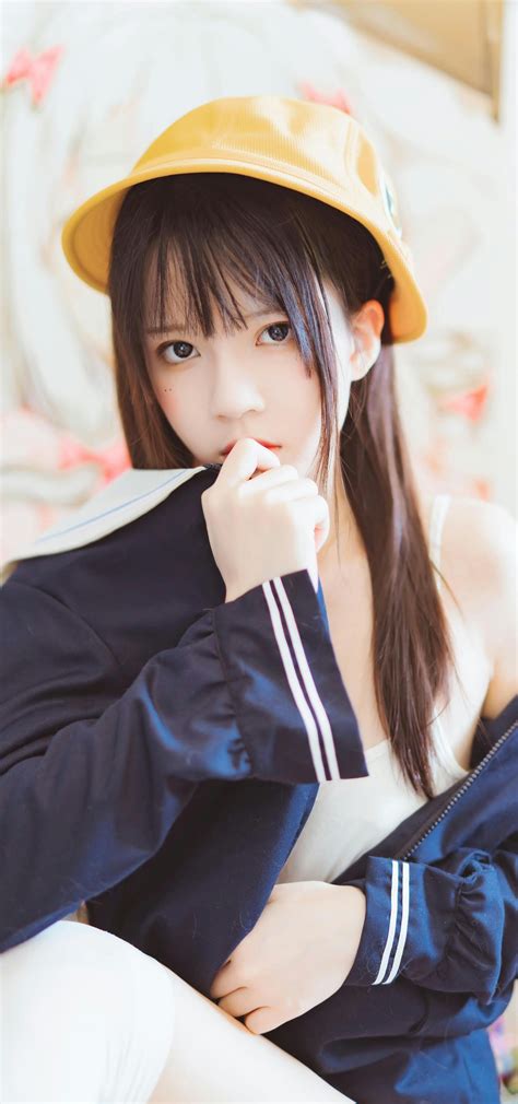 Flatchestedteen Photos Download The Best Free Flatchestedteen