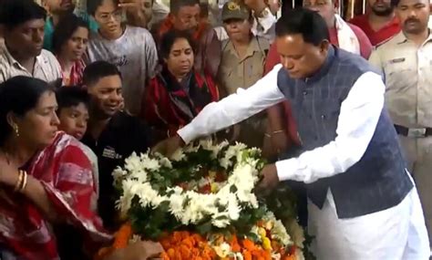 Pahalgam Attack Cm Mohan Majhi Pays Tributes To Prashant Satpathy