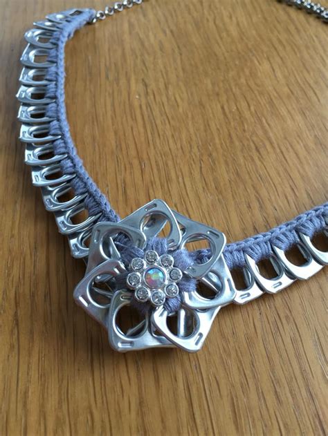 Soda Tabs Make Some Pretty Jewelry Too Soda Tab Crafts Can Tab
