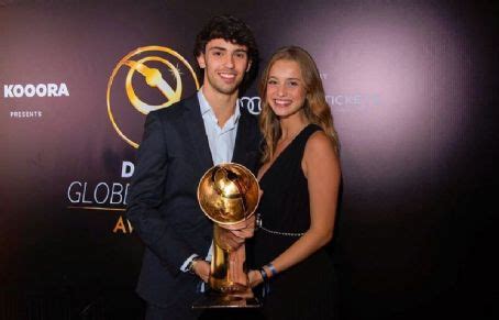 Margarida Corceiro Joao Felix Tomate Maroto Aparece No Instagram Da