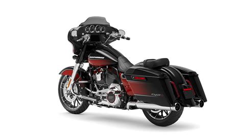 Cvo™ Street Glide®