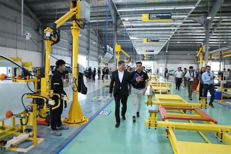 ឧកញ៉ា ង៉ូវ លាងហួត កំពុងវិនិយោគរោងចក្រផ្គុំនិងដំឡើងរថយន្តតម្លៃ