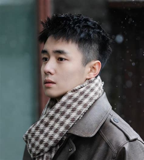 帅气男生短发图片大全 最流行的男士发型巨有范男士短发 美发站