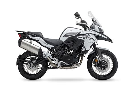 Benelli TRK 502 X 2020 Si Aggiorna La Crossover Pesarese A Due Ruote
