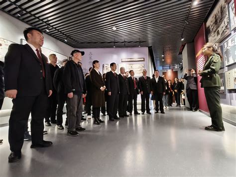甘州区东街街道金安苑社区 清明祭英烈 缅怀寄哀思