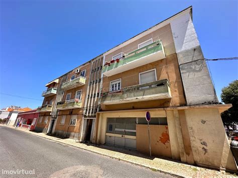 Prédio Habitacional Para Investimento Em Alhos Vedros Alhos Vedros • Olx Portugal