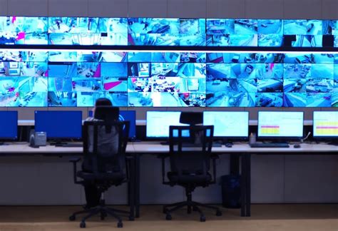Premium Photo Female Security Operator Working In A Data System