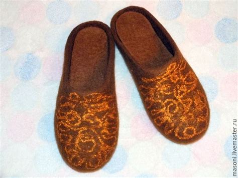 Купить Валяные тапочки Начало в интернет магазине на Ярмарке Мастеров Тапочки Валяние Обувь